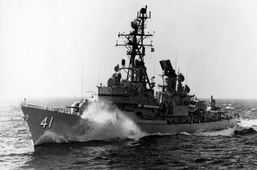 Exploring a guided missile destroyer: diving the wreck of the HMAS ...