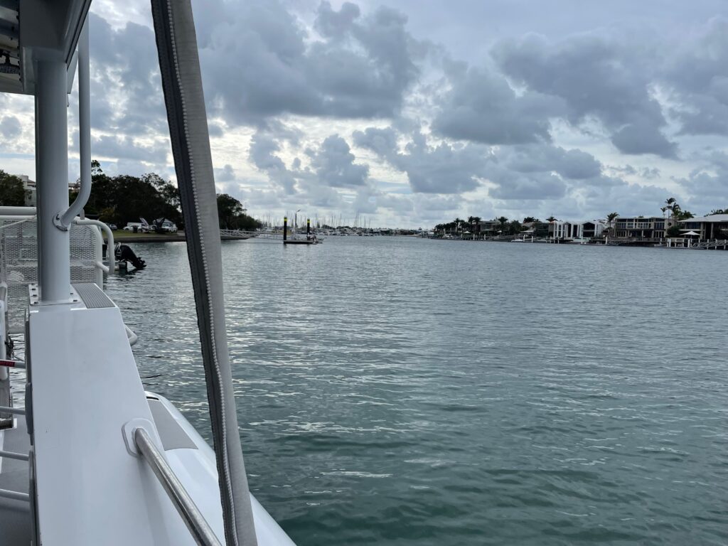 Exploring a guided missile destroyer: diving the wreck of the HMAS ...